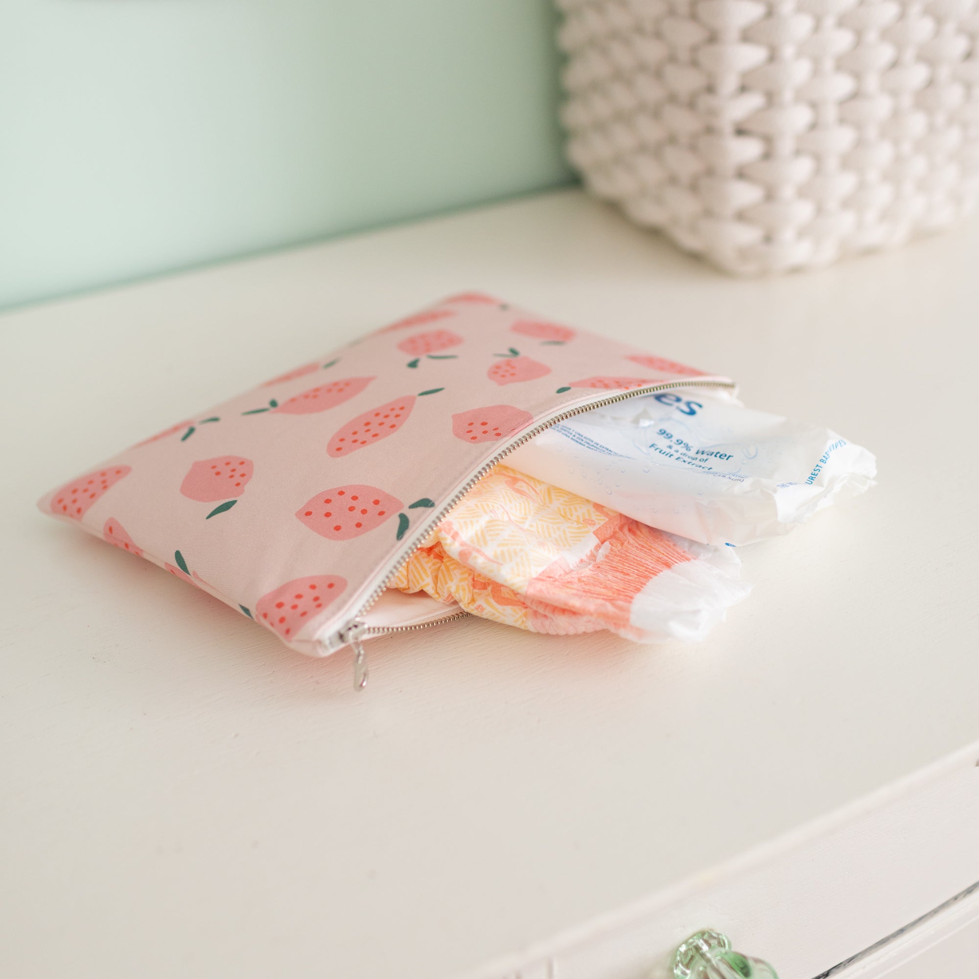 The HB Clutch – Hemming Birds