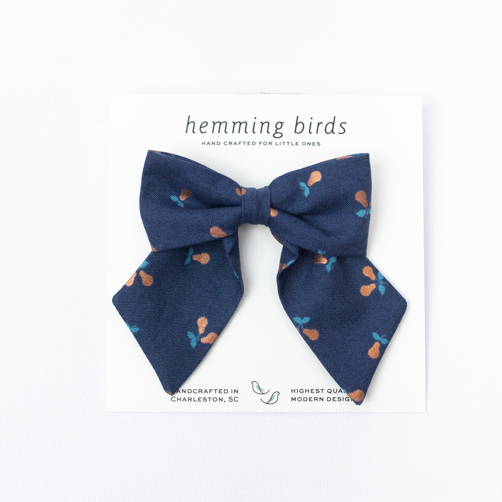 Classic Bow | Pear Tree – Hemming Birds